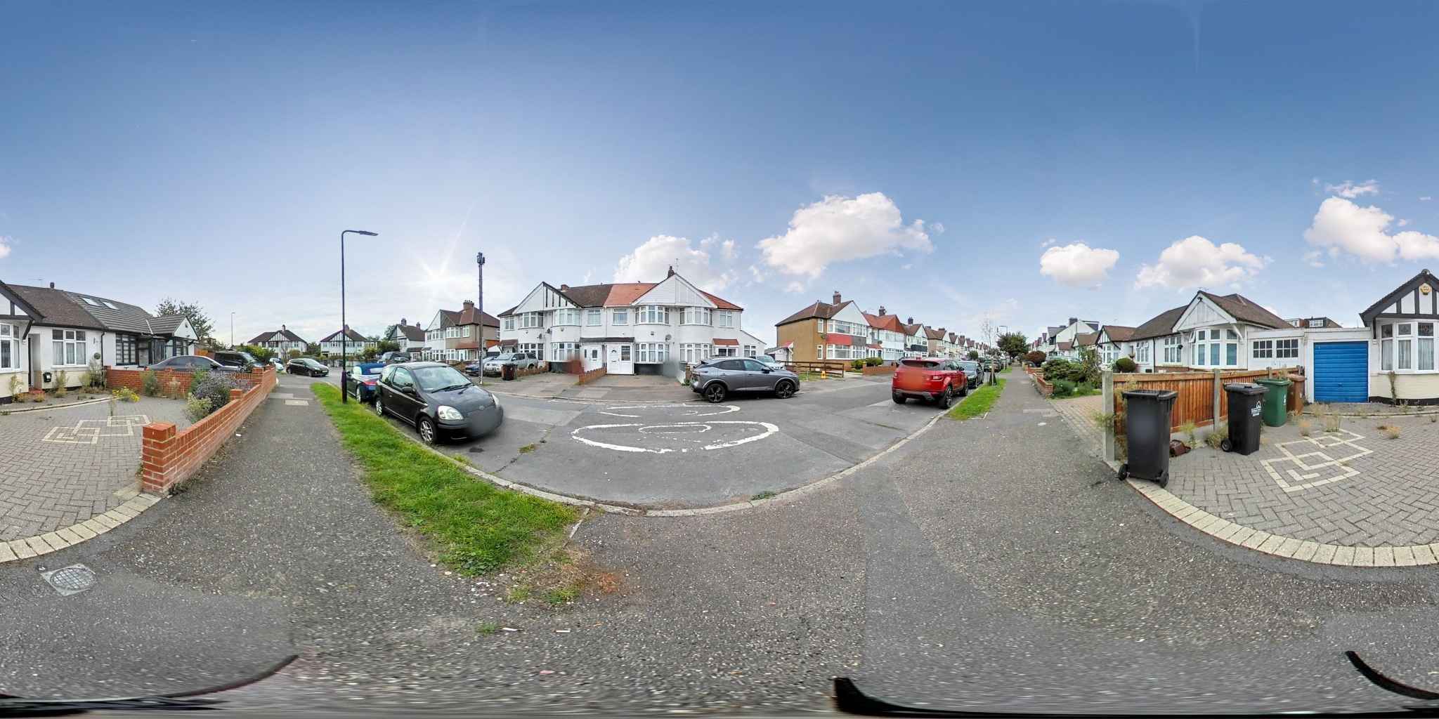 360 Tour of 6 Russell Road