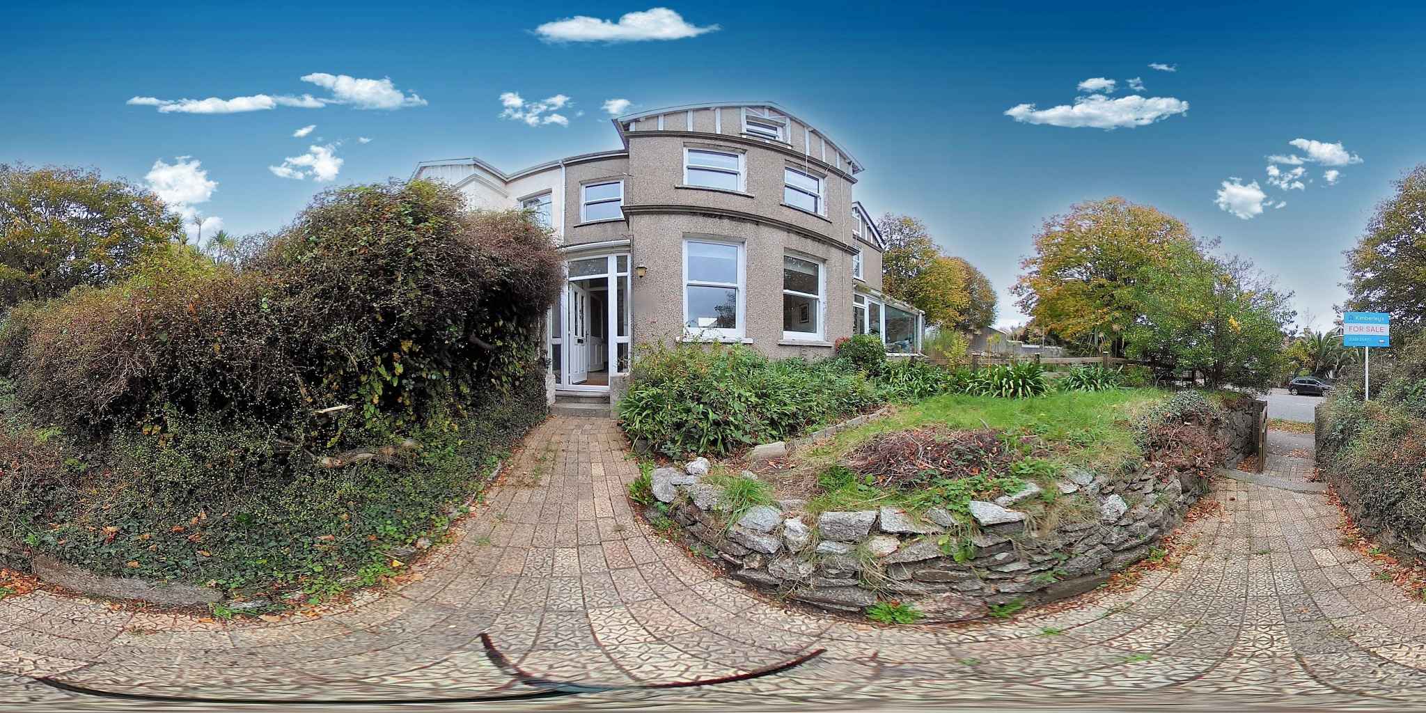 360 Tour of Western Terrace