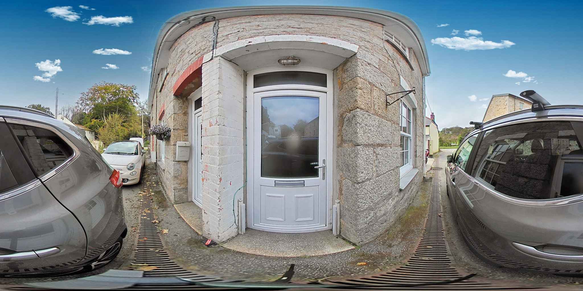 360 Tour of 1 Treluswell Cottages