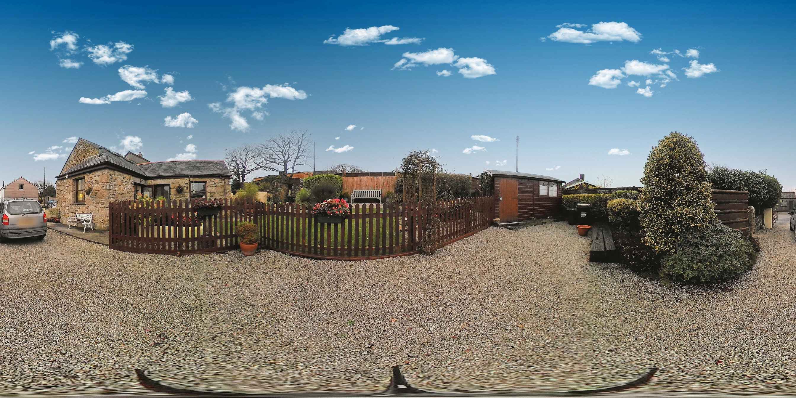 360 Tour of Lowenna