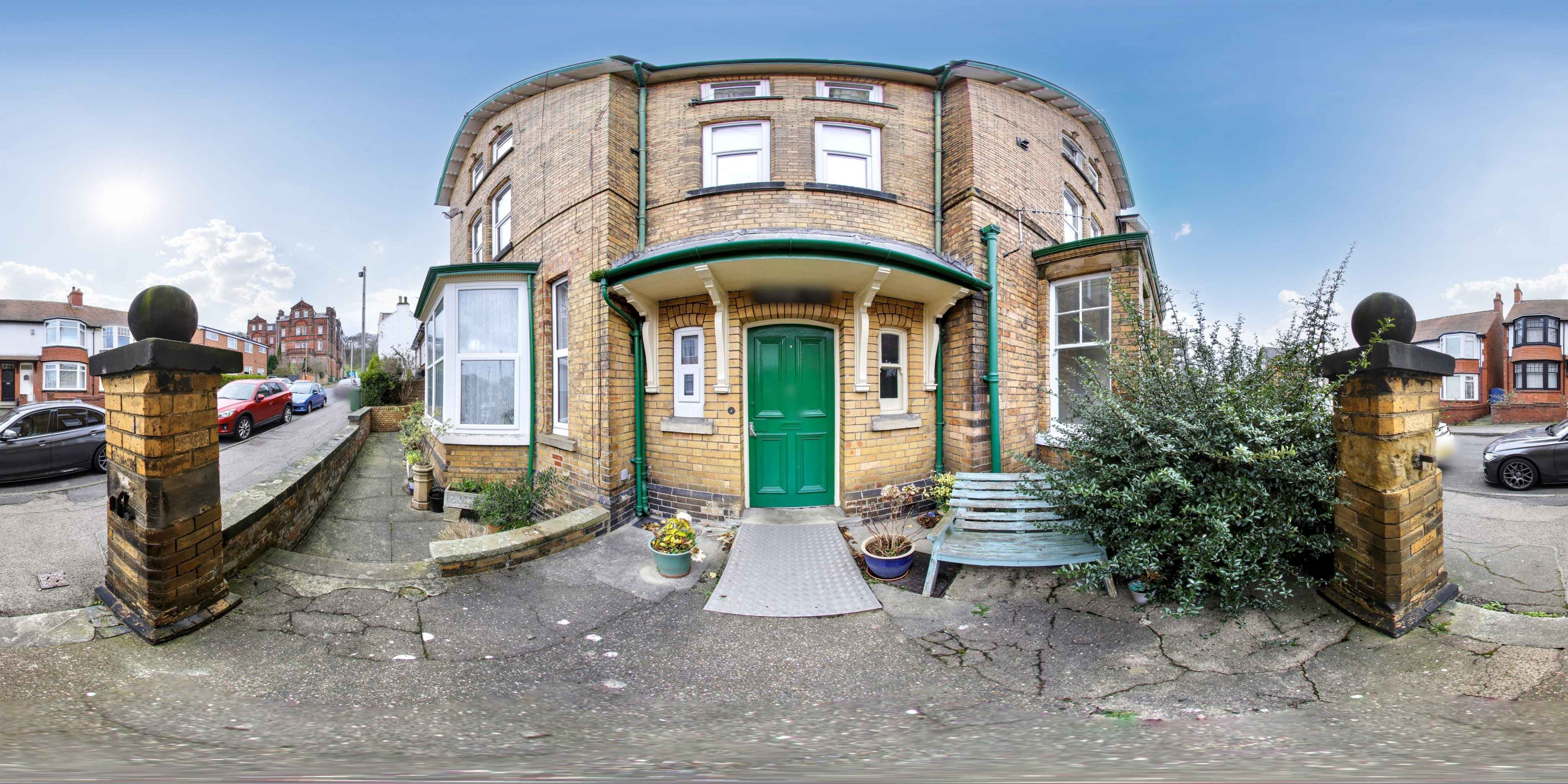 360 Tour of Flat 2, 7 Springhill Road