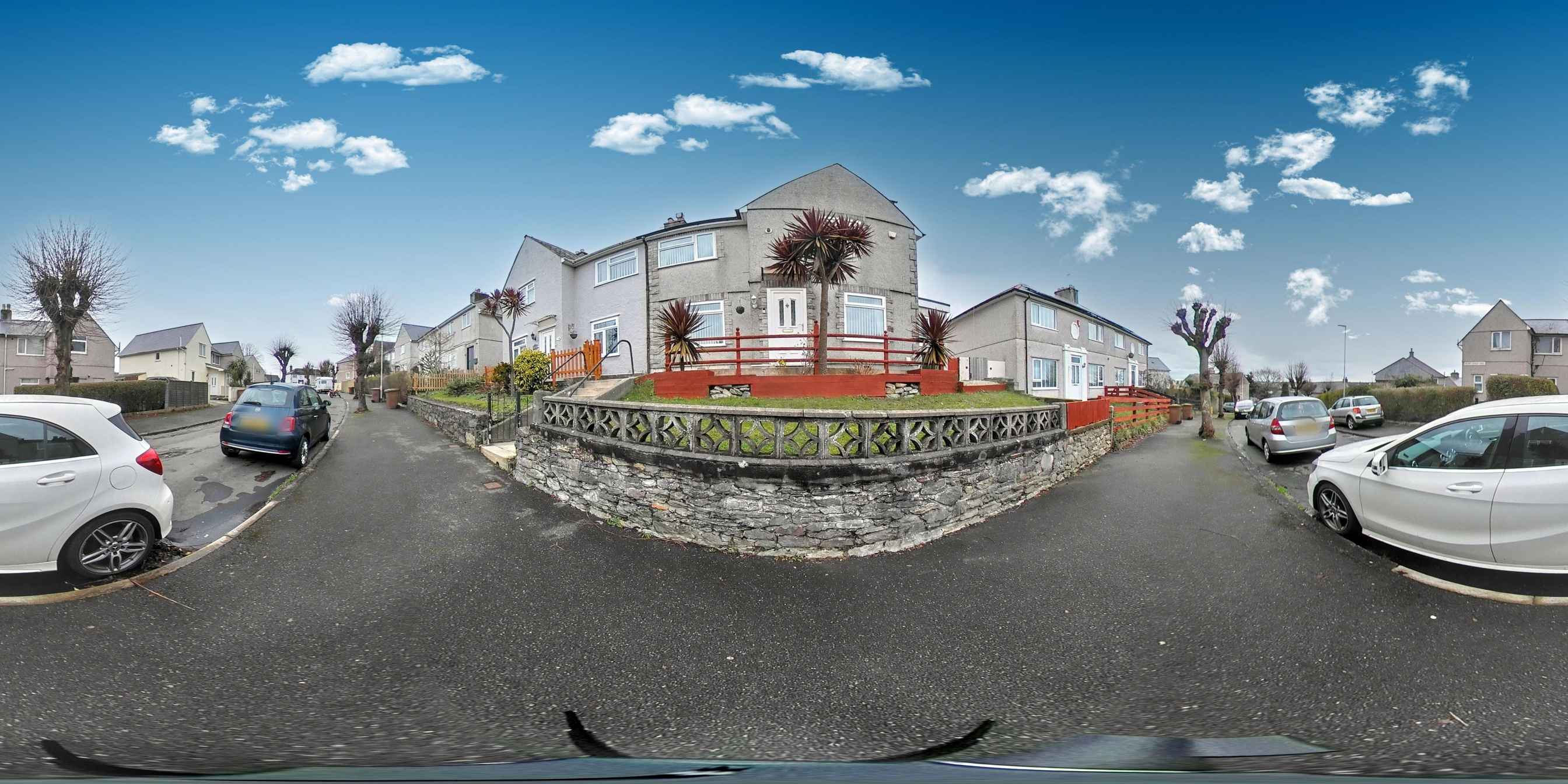 360 Tour of 27 Mount Gould Crescent