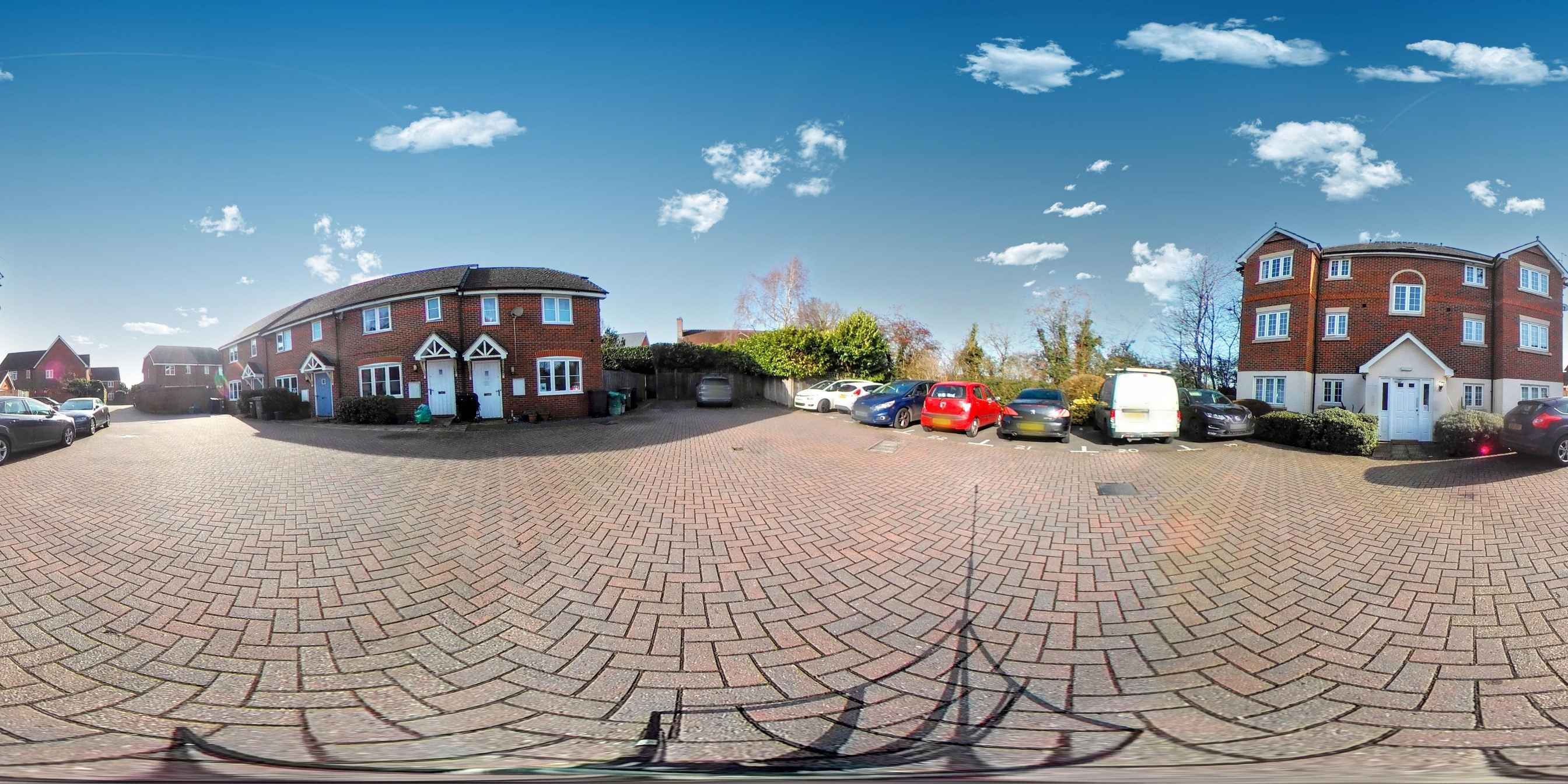 360 Tour of Horsecroft Way